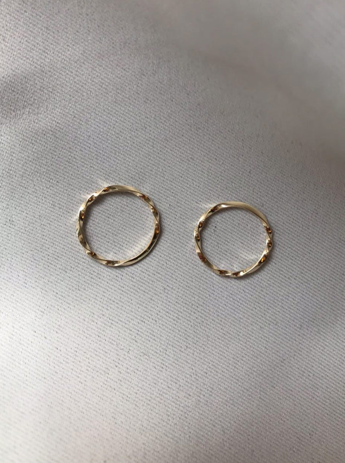 Nordenstam - Twisted Sea Solid Gold Ring